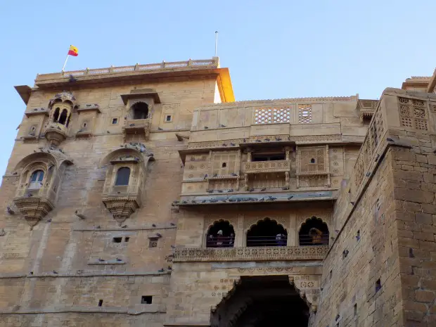 Enchanting Rajasthan- colorful towns of India in one-week itinerary