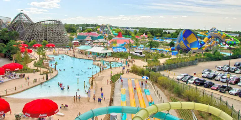 The most fantastic amusement parks in the world full of magic